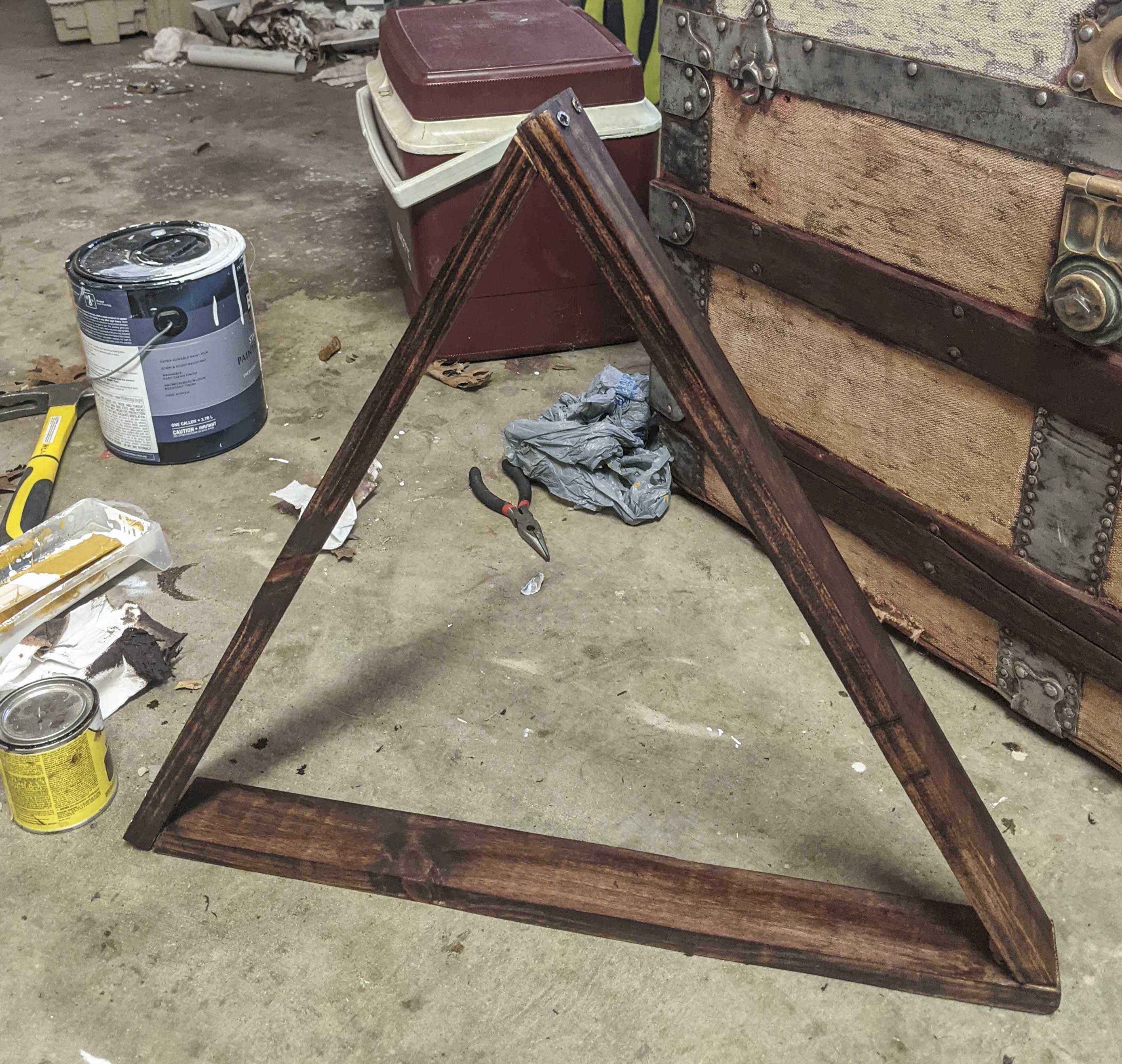 DIY: Boho Wooden Triangle